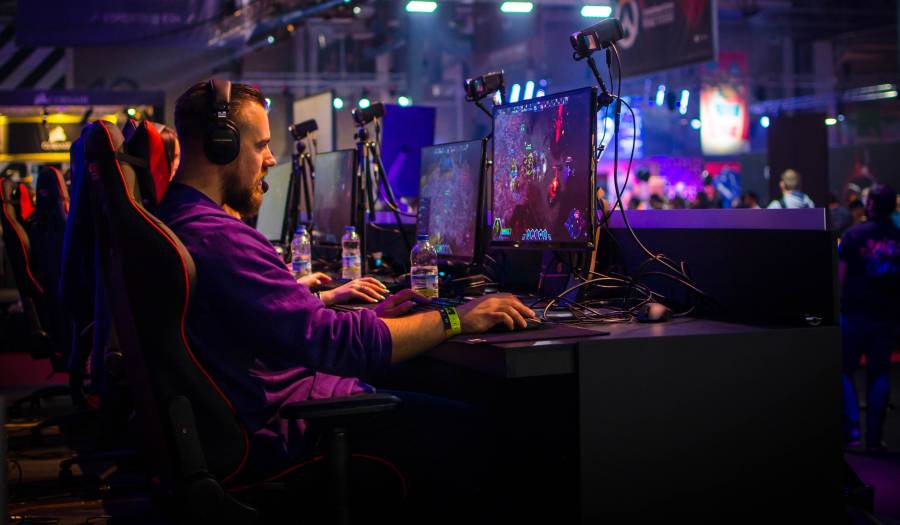 competitive games and esports - Events for Gamers